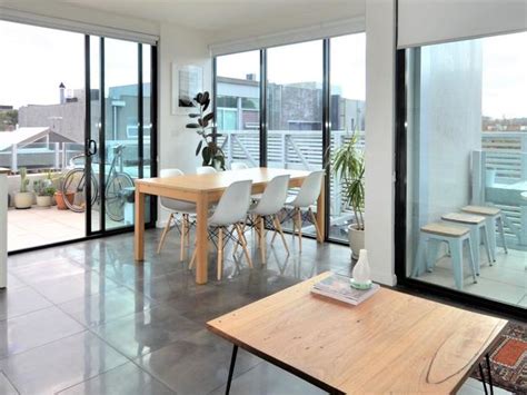 Melbourne Flammable Cladding Repairs Could Overwhelm Citys Rental Market Au