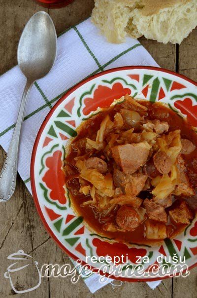 Kiseli Kupus Sa Suvim Mesom