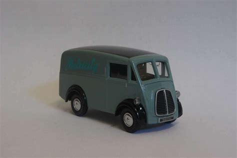 Morris J Van Electricity Model Trucks Hobbydb