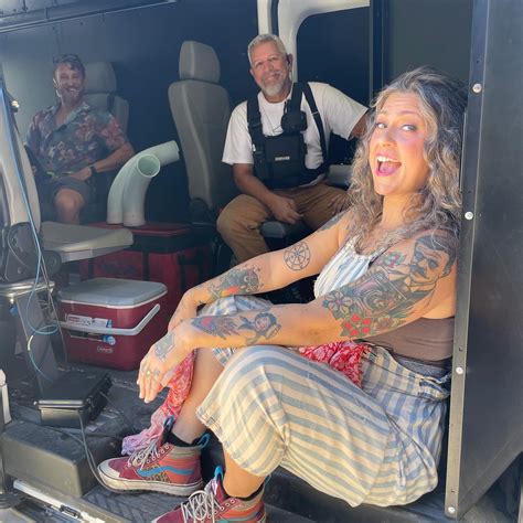 American Pickers Danielle Colby Sparks Concern After She Reveals Shes On Bedrest Due To
