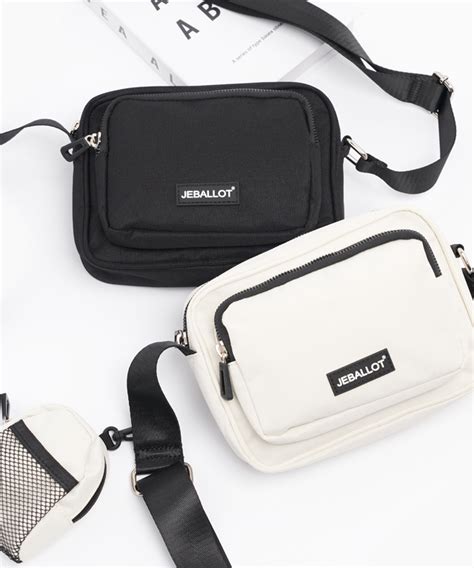 쥬벨로 아미고 크로스백 미니 가방 메신저 숄더백 학생 학원 학교 캠퍼스 키즈 메신저 여행 미니크로스백 에이블리