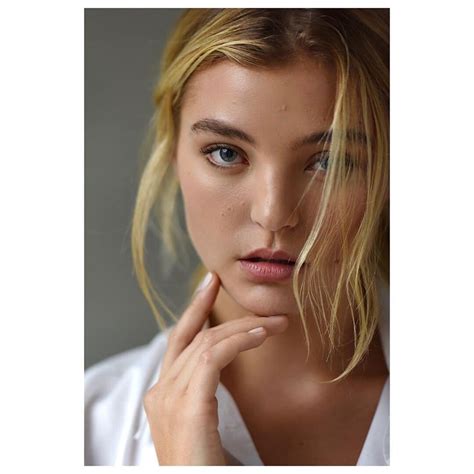 Rachel Hilbert Image