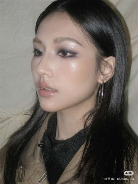 Smokey Glow Smoky Look Every Day Make Up Looks Asian Makeup