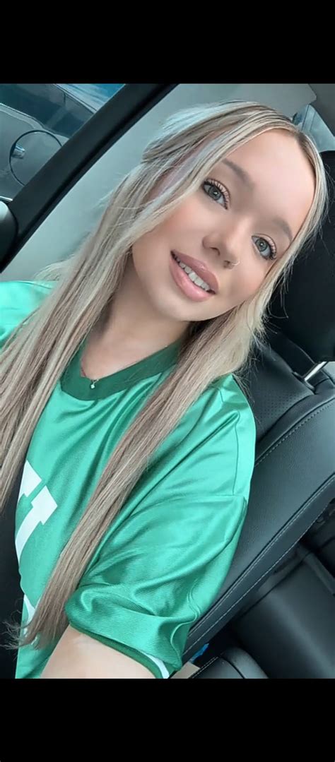 Sweet Izzie Sweet Izzie Added A New Photo