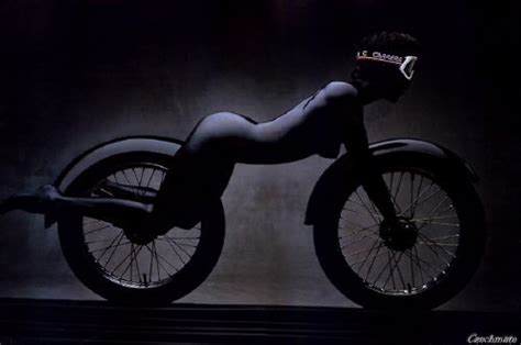 Motor Seksi Gambar Lucu