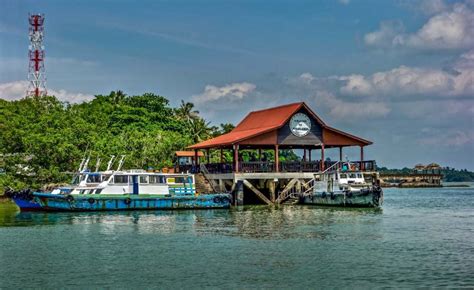 A Trip To The Island Of Pulau Ubin Singapore Baldhiker