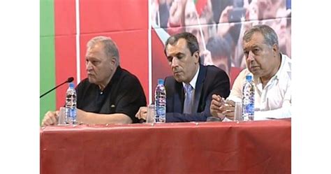 Започва Пленумът на БСП Орешарски седна до Станишев