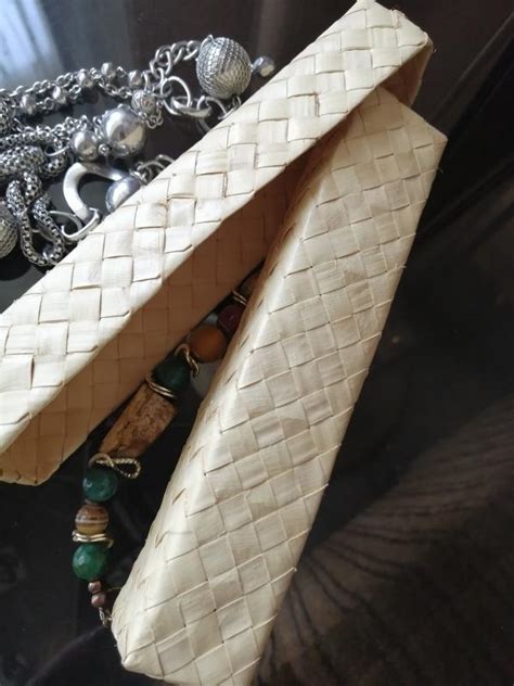 Коробка шкатулка — ціна 30 грн у каталозі Коробки для зберігання Купити товари для дому та