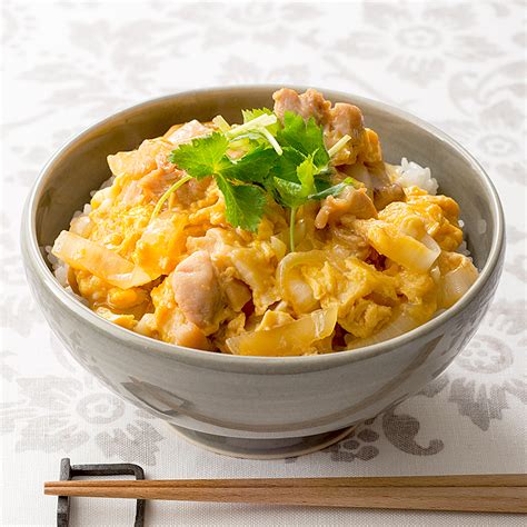 ふんわーり親子丼 ヤオコーレシピ by Cooking Support
