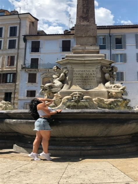 Gallery Stefanie Caputo Foundation