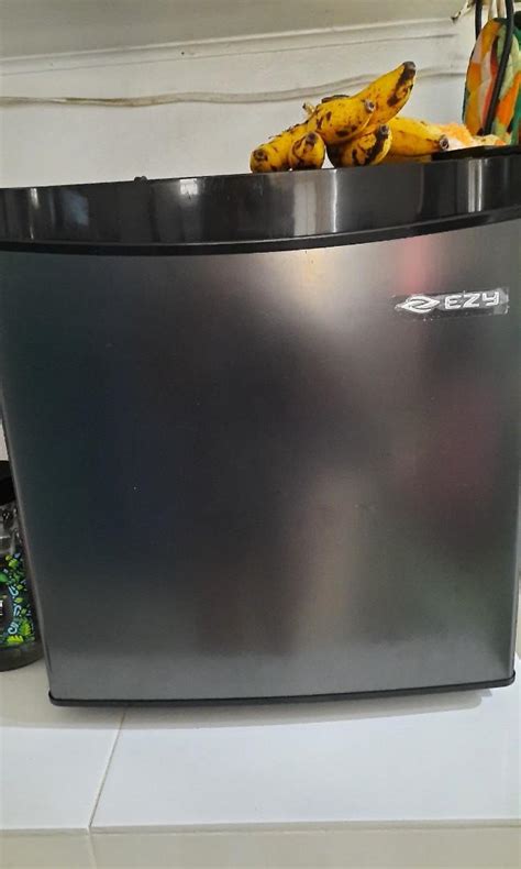 Ezy Personal Ref Tv And Home Appliances Kitchen Appliances Refrigerators And Freezers On Carousell