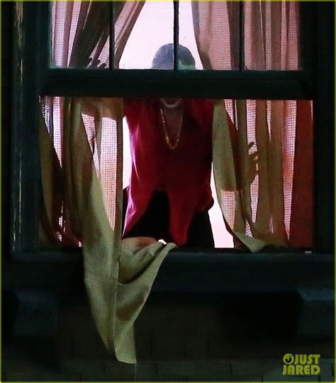 Margot Robbie Films Harley Quinn And Joker Breakup Scene For Birds Of