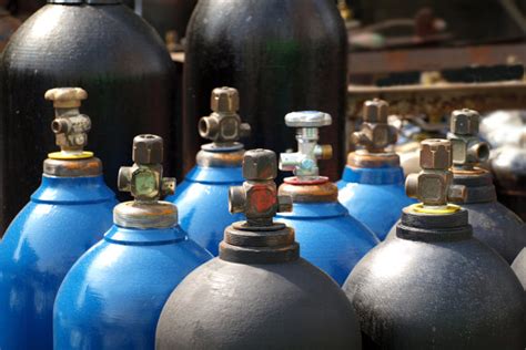 Controlling Risks From Compressed Gases Health Safety Blog