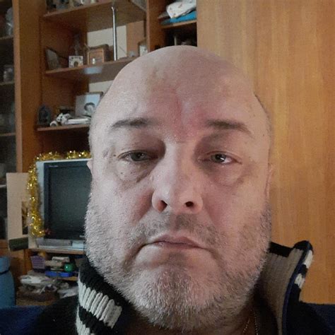 Вадим — профиль пользователя в Шедевруме