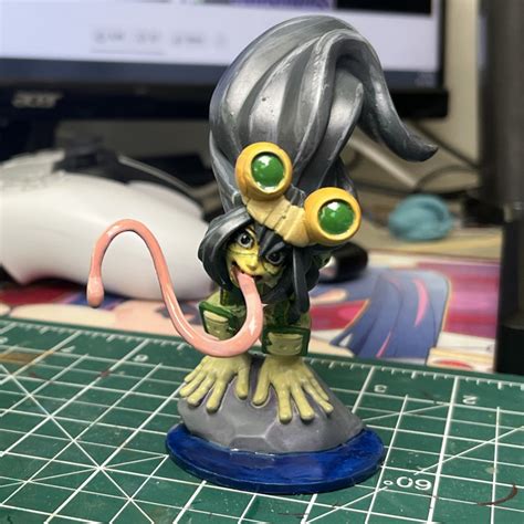 3d Print Of Tsuyu Asui Bust By Hunterdavis1