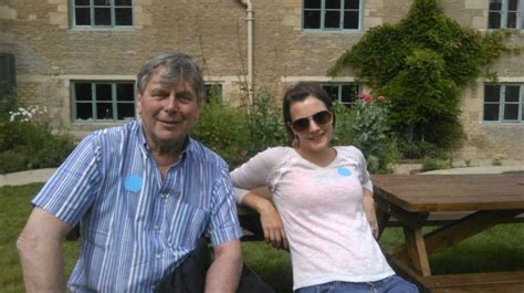 Influencer Cheerleader Supporter 🌟 Tabitha Beasley Fcim 🌟 16 Comments