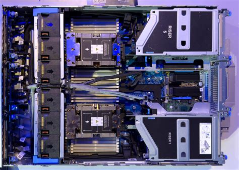 Dell Poweredge R7725xd First Look Dells Fastest Storage Server Yet