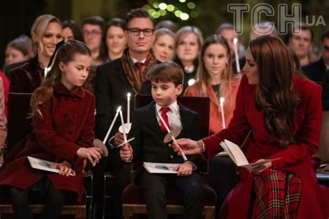 Милий хлопчик принц Луї зворушив королівських шанувальників своїм листом бабусі та дідусеві