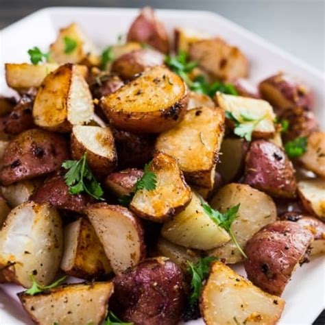 Garlic Roast Potatoes With Parmesan And Rosemary Best Recipe Box