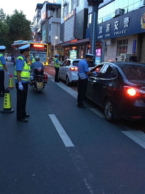 世界盃夜查酒駕 漢濱公安交警：看球喝酒請勿開車 每日頭條