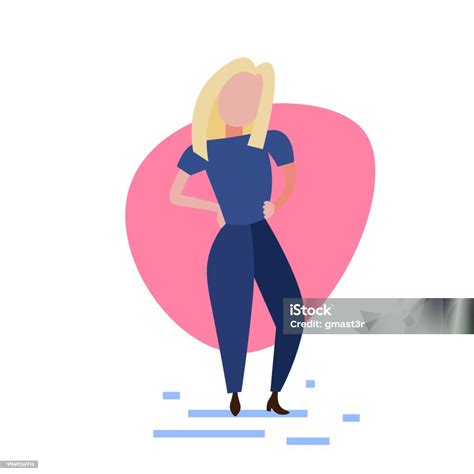 흰색 배경 여성 만화 캐릭터 전체 길이 플랫에 여자 두 서 있는 포즈 경영자에 대한 스톡 벡터 아트 및 기타 이미지 경영자 금발 머리 긍정적인 감정 표현 Istock