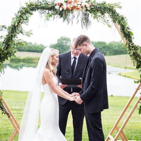 The Beauty Of The Outdoors Meets Modernity Meet The Ruby Cora Nashville Bride Guide