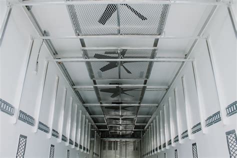 Chick Trailers — Smithway Inc