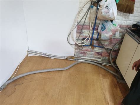 중국산 샤워부스 철거 후 국산 간이샤워부스 시공완료 샤워부스 에이치비주 홈페이지 방문을 환영합니다