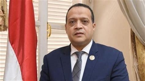 فوز المستشار خالد أبو الوفا برئاسة الغرفة التجارية بسوهاج بالتزكية