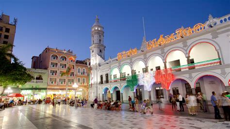 Veracruz Best Beaches Dive In To The Waves Of The Most Spanish City