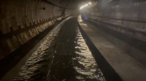 Flooded Tunnels Strand Thousands Before New Year Gg2