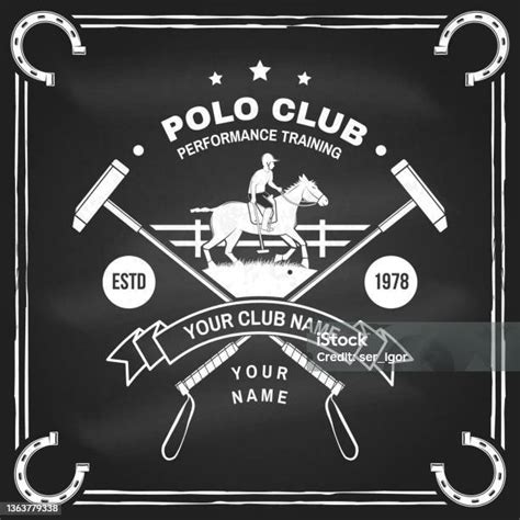 폴로 클럽 스포츠 배지 패치 엠블럼 로고 벡터 그림입니다 라이더와 말 실루엣빈티지 흑백 폴로 라벨 폴로 클럽 대회 승마 스포츠 셔츠 또는 로고 인쇄 스탬프 또는 티셔츠에