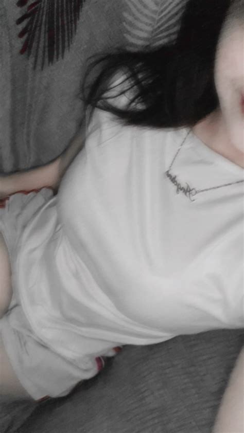 Pin Oleh Sowfieyuh Di Dream Bodyy Gaya Tumblr Orang Cantik Perempuan