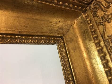 Late 19th Century Italian Neoclassical Wood Frame With Gold Leaf Cover