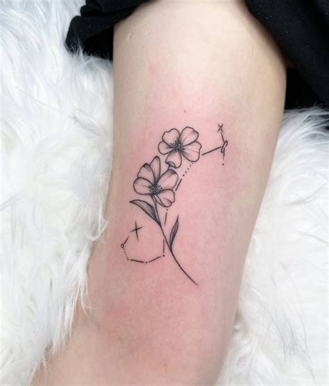 타투어때 탄생화 별자리타투