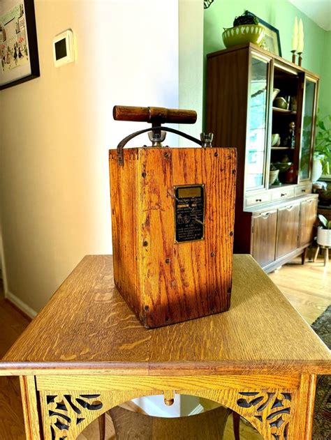 Vintage Fidelity Blasting Machine Old Dynamite Detonator Box Tnt Plunger Detonator Western Decor