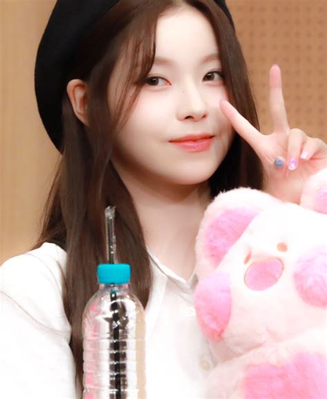 Blip 세계 고양이의 날 🐭