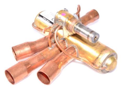 4 Way Reversing Valve Danfoss Stf 0301g 12 X 16 Mm 11 3 Kw Buy More Cheap Frigopartners