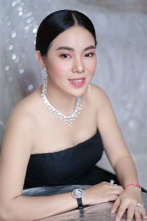 តុលាការកាត់ក្តីសំណុំរឿងស្រីស្អាត ម៉ន សូលីដែត ប្រើមន្តអាគមយកមាសក្លែងក្លាយ ឆបោកដូរប្រាក់ជាង៣០