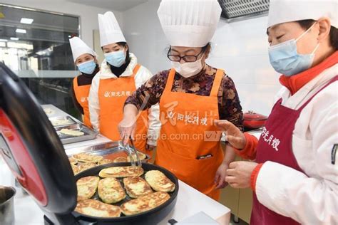 安徽阜阳家政培训促就业 人民图片网