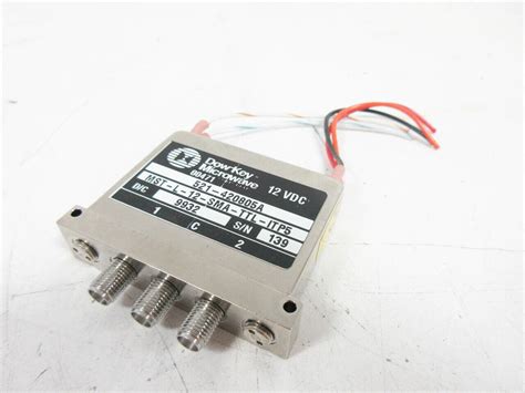 Dow Key 521 420805a Microwave Switch Series 12 Vdc
