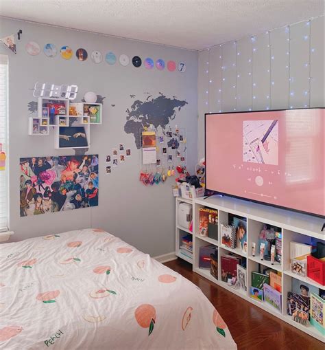 Aesthetic Kpop Bedroom