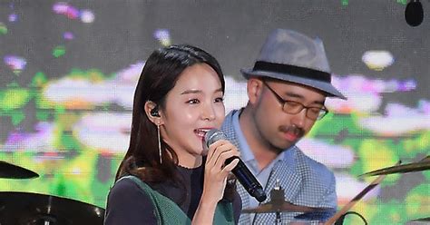 국악 소녀 송소희 한복 벗고 단아한 패션 무대[포토엔hd]