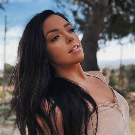Miranda May Themirandamay • Instagram Photos And Videos