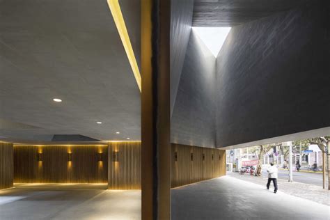 New Shanghai Theatre China By Neriandhu 谷德设计网