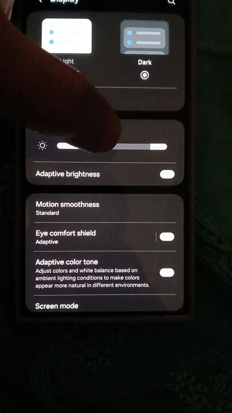 Flicker Whin Slowly Increasing Brightnes Darkmode Rs24ultra