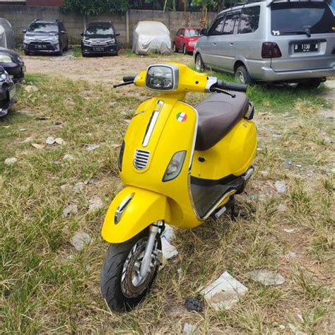 Jual Motor Listrik Uwinfly T3 Surat2 Lengkap Molis Uwinfly T3 Yellow Spongebob Version Molis