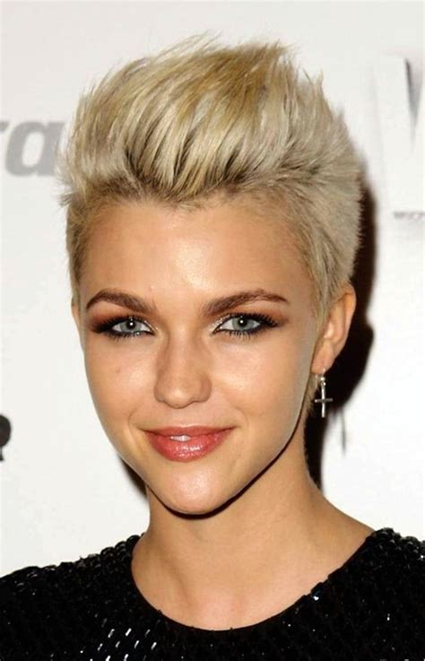 Superchic Shaved Hairstyles For Women In