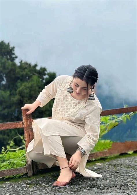 Pakistani Girls Enjoythejourney Facebook