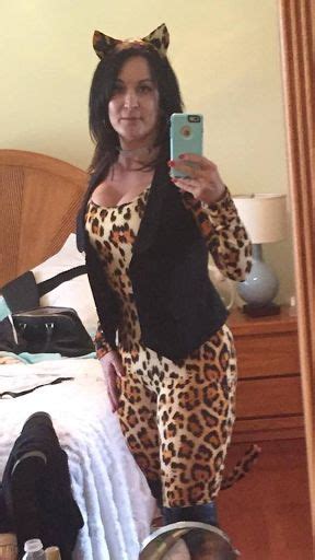 Friends Aunt Scrolller